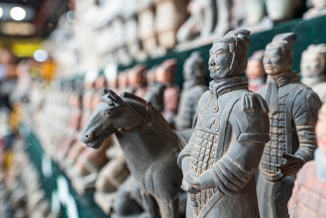 Xi'an Layover Private Tour with Terracotta Warriors - The Sum Up