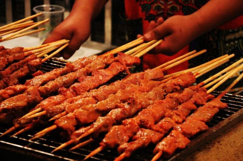 Xi'an Muslim Quarter Night Market Foodie Walking Tour - An In-Depth Look at the Muslim Quarter Night Market Tour