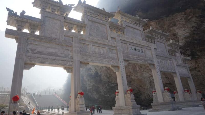 Xian: Private Mount Hua Tour with Lunch & Hotel Pickup - Key Points