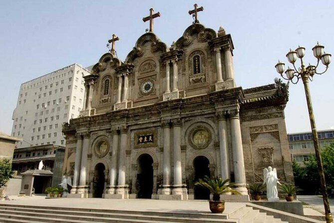 Xian Religious Experience of Temples, Mosque, Church - A Detailed Look at the Itinerary