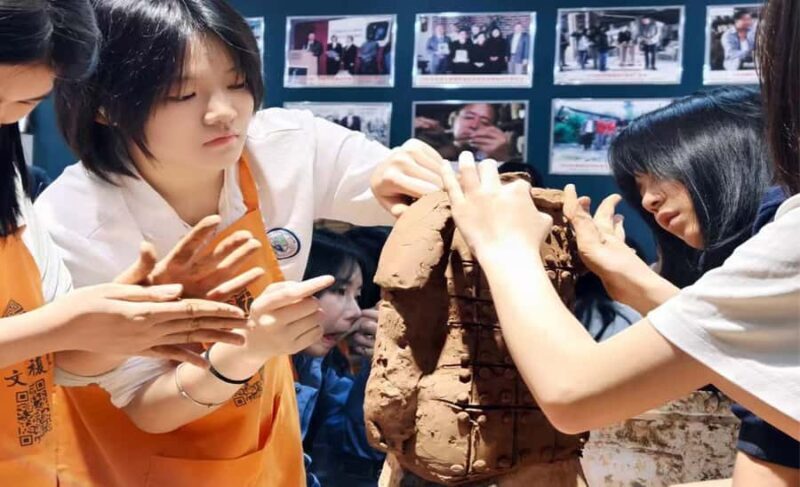 Xi'an: Terracotta Warriors and City Highlights Tour - Key Points