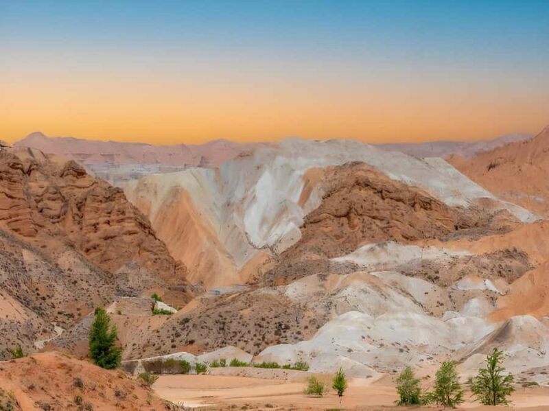 Xining: Ashigong Colorful Peaks & Yellow River Day Trip - Key Points