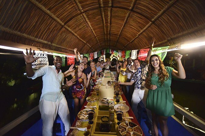 Xoximilco Cruise with Dinner and Transfers - Detailed Experience: What to Expect