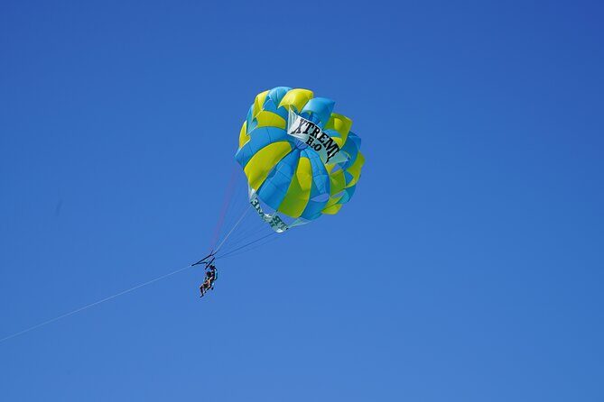 Xtreme H2o Parasailing Departing Adjacent to Crab Island - Why We Love The Xtreme H2o Parasailing Tour