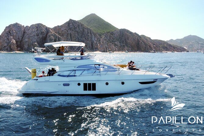 Yacht Azimut for rent in Cabo San Lucas - Water Activities & Equipment