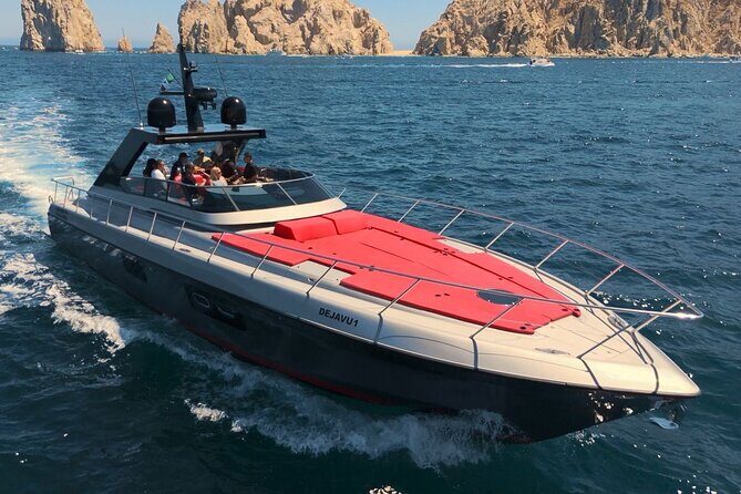 Yacht DE Prestigio EN los Cabos - Key Points