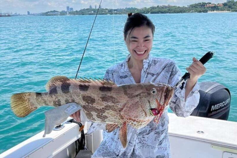 Yacht Fishing at the Southern Islands of Singapore - Key Points