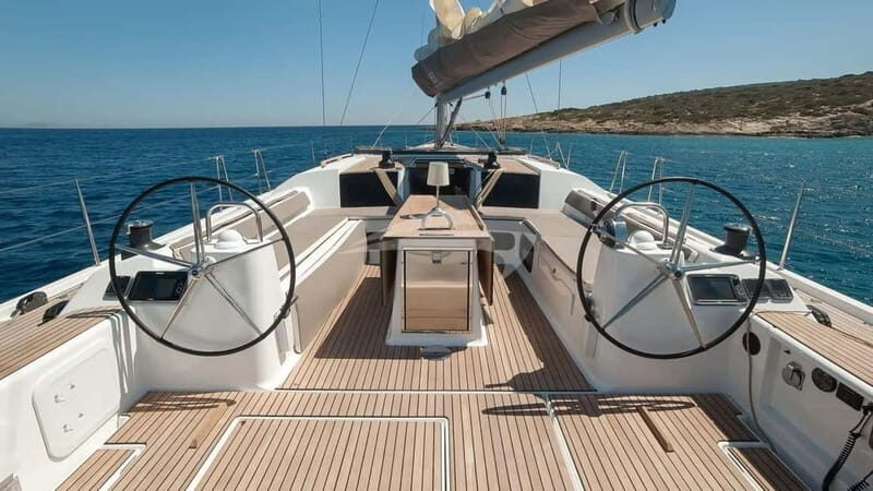 Yacht Me Up All-Inclusive Private Cruise Cannes Lérins Sail - Who Will Love This Tour?