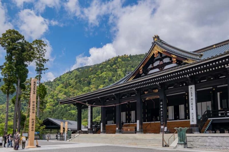 Yamanashi: Minobusan, Japans Sacred Mountain of Faith - Who Should Consider This Tour?