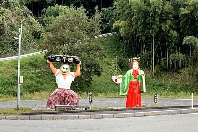 Yanagawa Kimono Private Tour with River Cruise and Luxury Lunch - FAQ