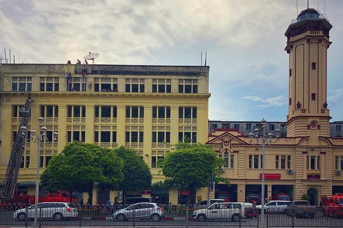 Yangon Evening Food Tour and trishaw ride - What to Expect in Practice