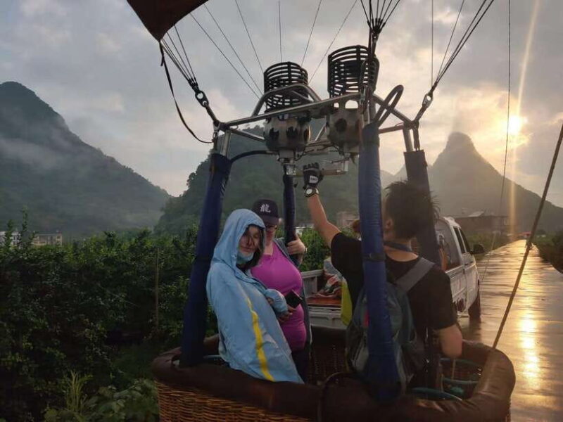 Yangshuo Hot Air Balloon Tour at Sunrise or Sunset - The Allure of Floating Above Yangshuo