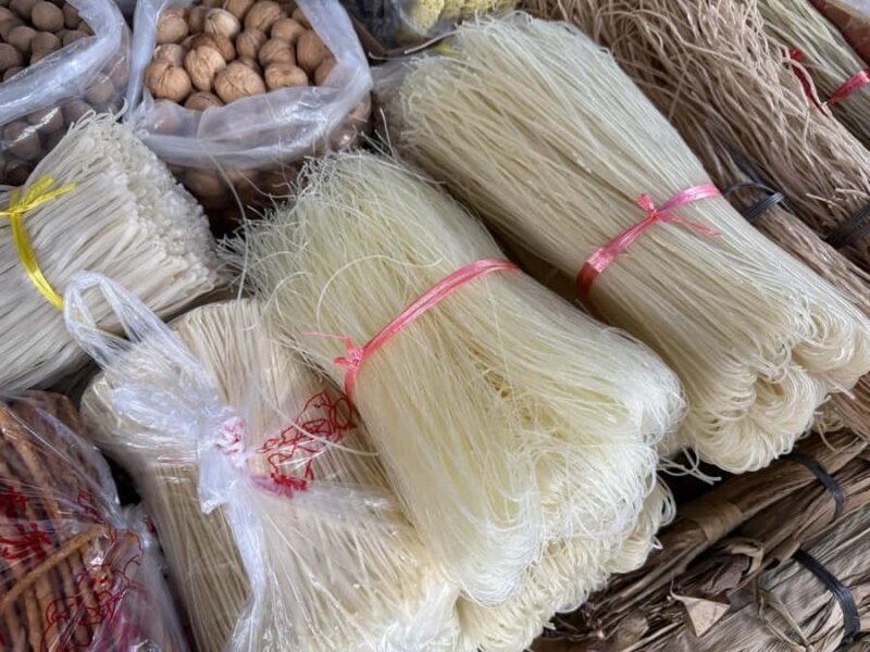 Yangshuozhen: Yangshuo's Local Delicacies and Customs Tour - Key Points