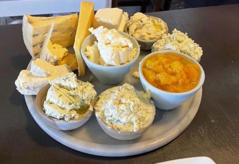 Yarra Valley Foodies Tour with Chandon and Kangaroo Safari! - Transport and Group Size: Comfort and Intimacy