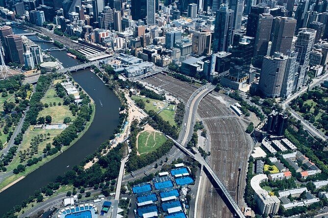 Yarra Valley Helicopter Winery Tour to Balgownie Estate - FAQs