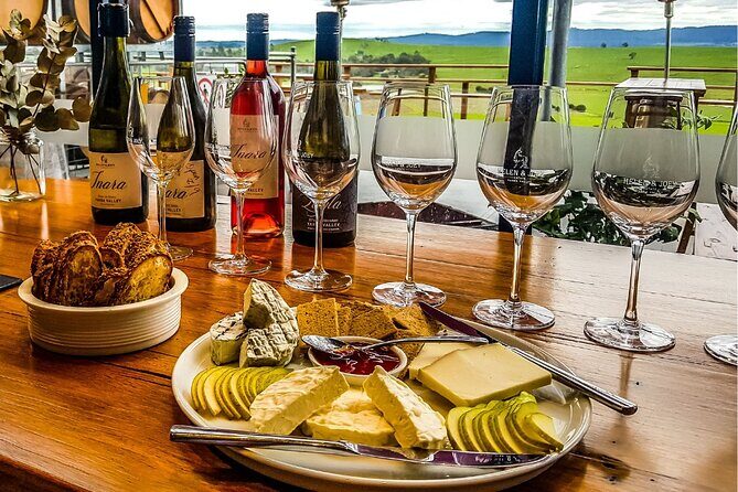 Yarra Valley Wines, Four Pillars Gin, Cheese/Fruit & Choc Tour - An In-Depth Look at the Yarra Valley & Four Pillars Tour