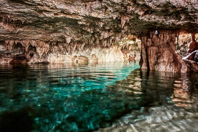 Yaxmuul and the Cenotes of the Mayan Underworld - Yaxmuul and the Cenotes of the Mayan Underworld: A Genuine Adventure Near Tulum