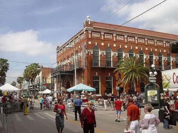 Ybor City Private Brewery Tour by Custom Golf Cart - Why This Tour Stands Out
