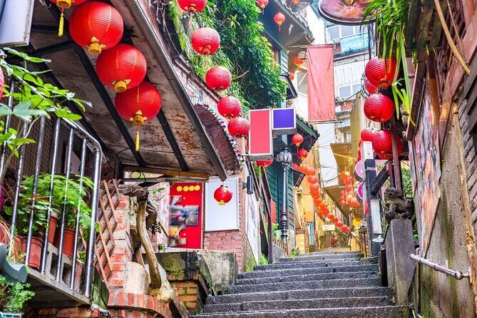 Yehliu, Jiufen & Shifen Private Tour from Taipei with Pickup - The Sum Up