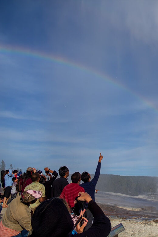 Yellowstone Old Faithful and Waterfall Tour - An Honest Look at the Yellowstone Old Faithful and Waterfall Tour