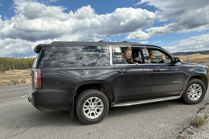 Yellowstone Privately Guided Safari at Sunset - An In-Depth Look at the Sunset Wildlife Safari