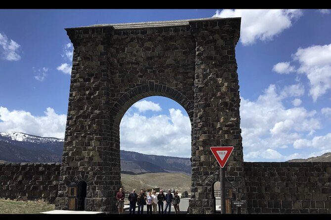 Yellowstone Wildlife and Photo Tours Upper Loop Tour From Cody - Detailed Itinerary Breakdown