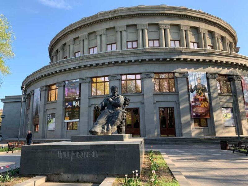 Yerevan City Tour: Discover an Old and New Yerevan - Exploring the Heart of Yerevan
