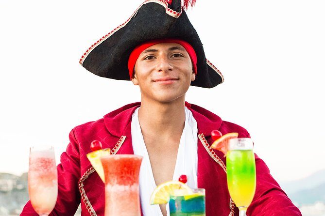 Yo Ho Pirate Sunset Dinner Cruise in Cabo San Lucas - Food & Drink: A Solid Highlight