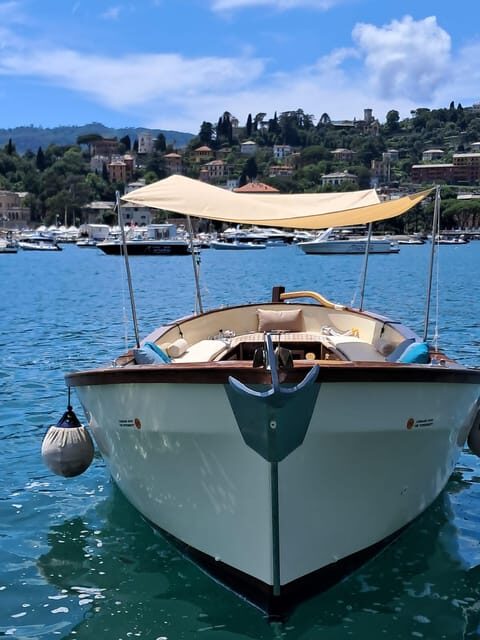 Yoga and meditation by boat in Portofino - Key Points
