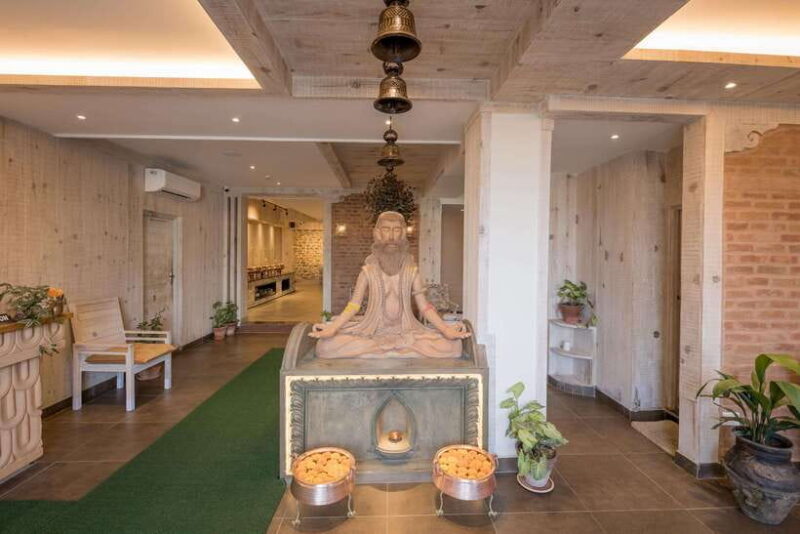 Yoga Retreat : 21 days yoga meditation retreat in Kathmandu - Who Should Consider This Retreat?