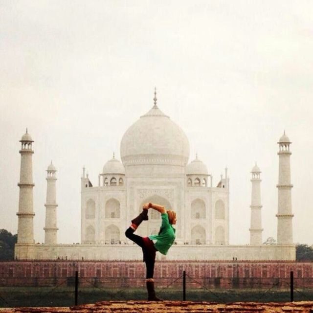 Yoga Tour In The Dhed of Taj by Certified Instructor in Agra - Key Points