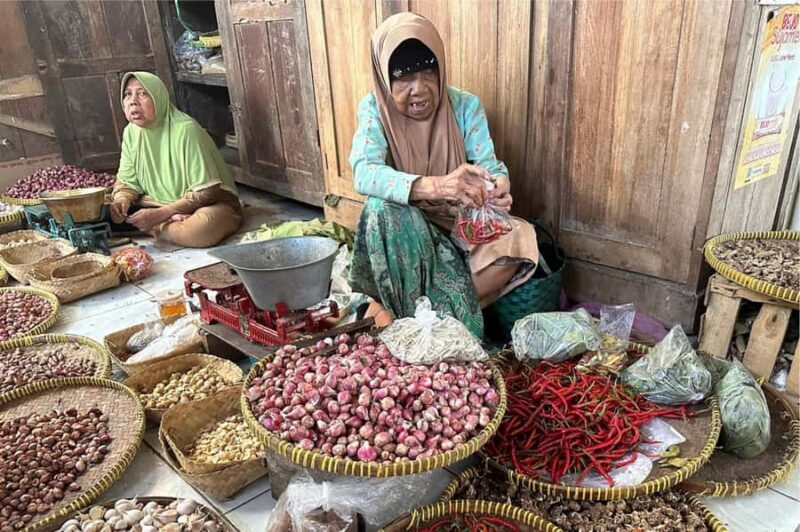 Yogyakarta: 3-hour Cooking Class with Market Tour - The Sum Up