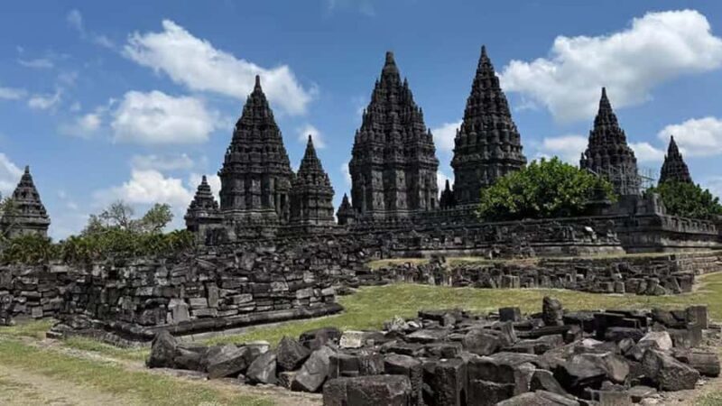 Yogyakarta: 4-Day Guided Tour with Meals and Transfers - Who Is This Tour Best For?