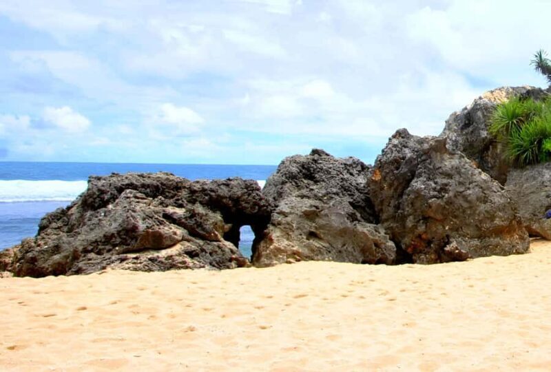 Yogyakarta: 5-Beach Full-Day Tour with Transfers & Entry Fee - An Honest Look at the 5-Beach Full-Day Tour in Yogyakarta