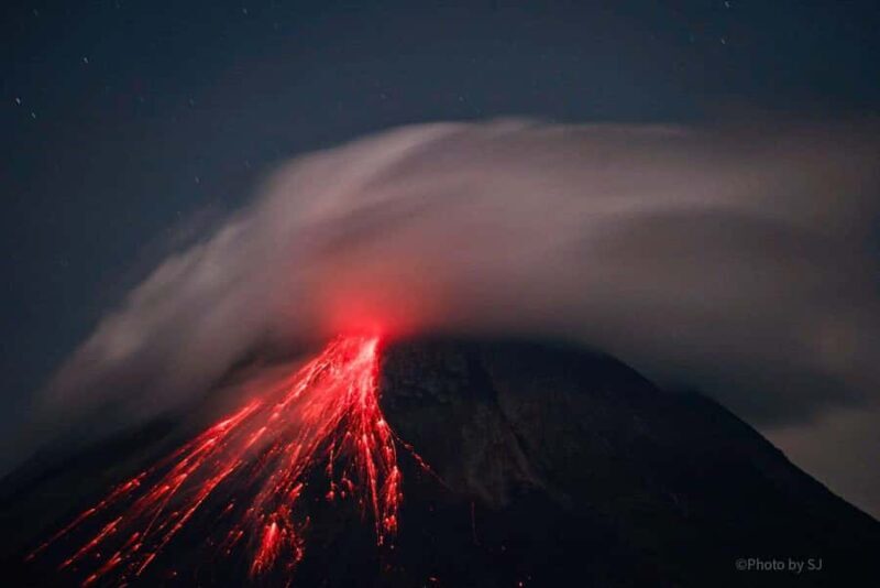 Yogyakarta: Borobudur and Prambanan Temples Guided Tour - A Full Day of Wonder: What to Expect