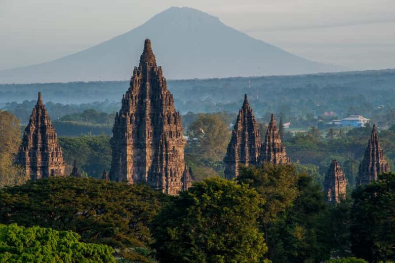Yogyakarta: Borobudur climb up and Prambanan Temple Tour - Final Thoughts