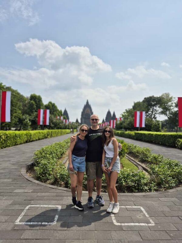 Yogyakarta: Borobudur ClimbUp & Prambanan with Sunset Option - An In-Depth Look at the Itinerary