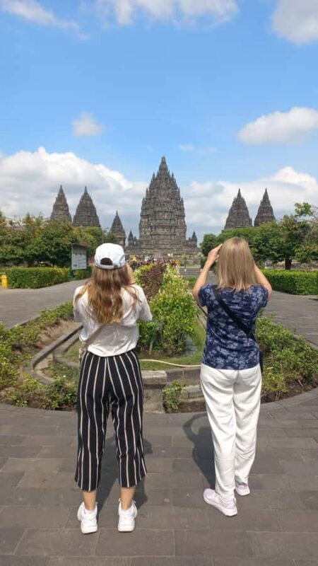YOGYAKARTA . BOROBUDUR ( guarantee ) CLIMB UP AND PRAMBANAN - What Makes This Tour Stand Out?