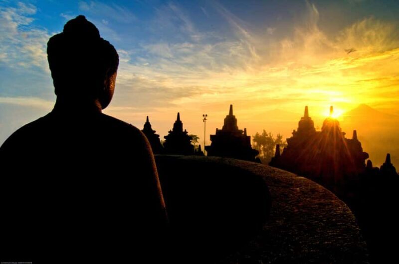 Yogyakarta : borobudur & kedung kayang waterfall - Introduction: Why This Tour Stands Out