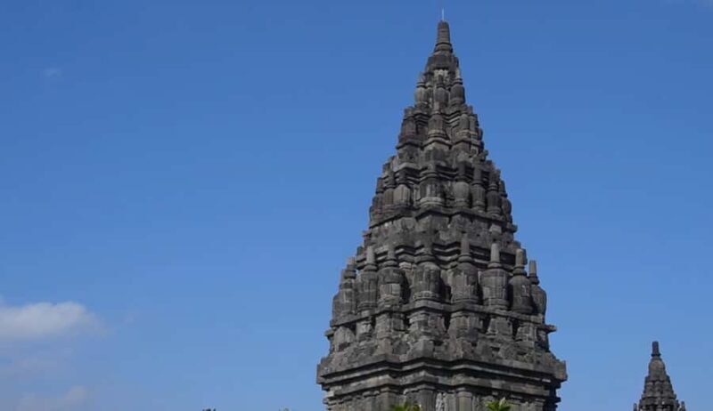 Yogyakarta: Borobudur, Prambanan & Alun-Alun Kidul Tour - An In-Depth Look at the Tour Itself
