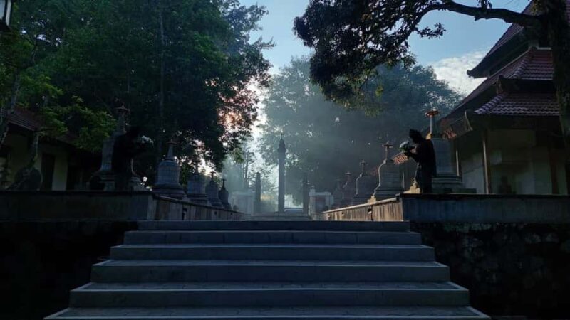 Yogyakarta: Borobudur & Prambanan Temple Tour with Tickets - Key Points