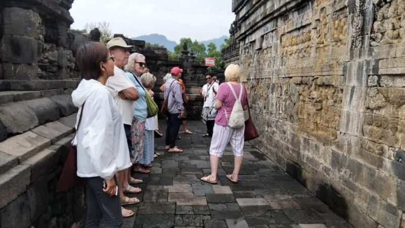 Yogyakarta: Borobudur Sunrise Climb and Prambanan Guided - Why We Appreciate This Tour