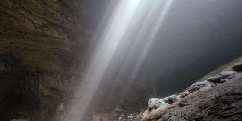 Yogyakarta: Borobudur Sunrise Climb or Sunset and Prambanan - FAQs