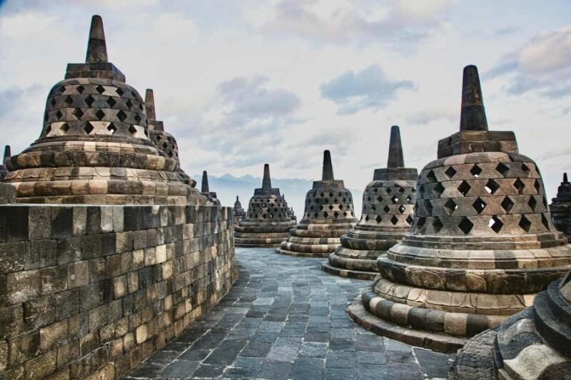 Yogyakarta: Borobudur Sunrise (climb-up) and Prambanan Tour - The Itinerary Breakdown: What to Expect