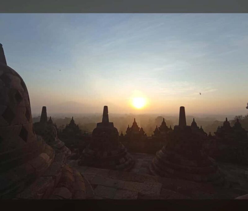 Yogyakarta: Borobudur Sunrise from temple with Breakfast - The Itinerary: Step-by-Step