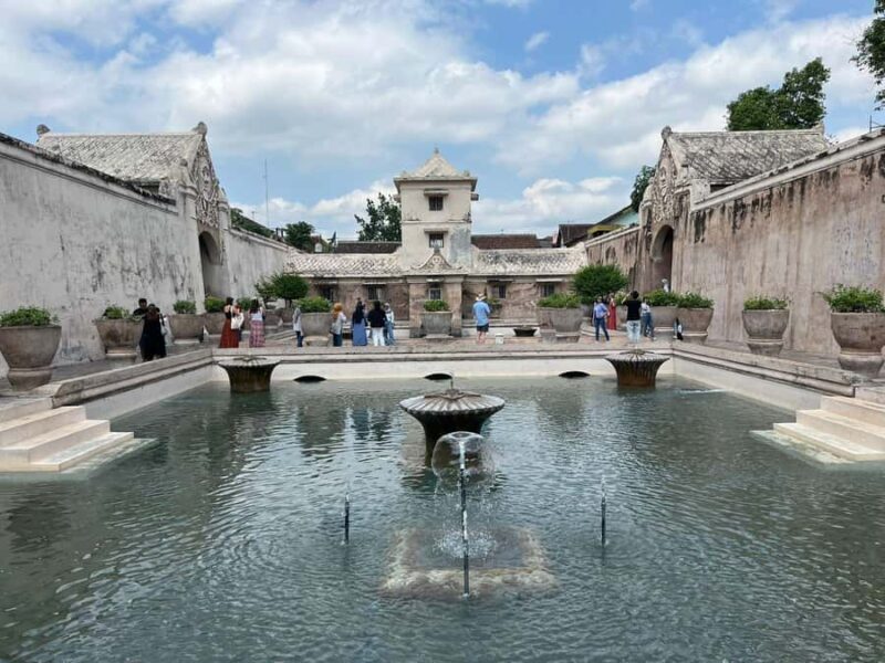 Yogyakarta: Borobudur Sunrise From Temple,Palace & Prambanan - An In-Depth Look at the Experience