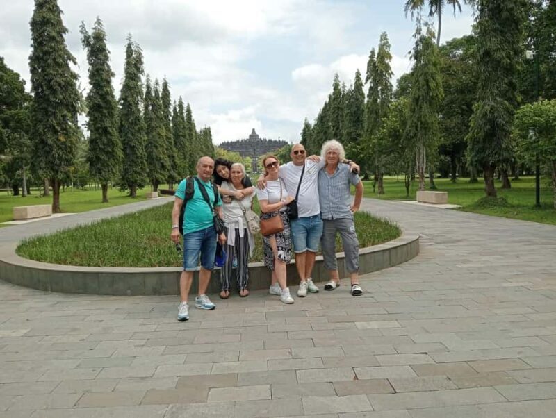 Yogyakarta : Borobudur Sunrise & Prambanan Temple Day Tour - Rice Fields, Rumbling Roads, and Prambanan Splendor