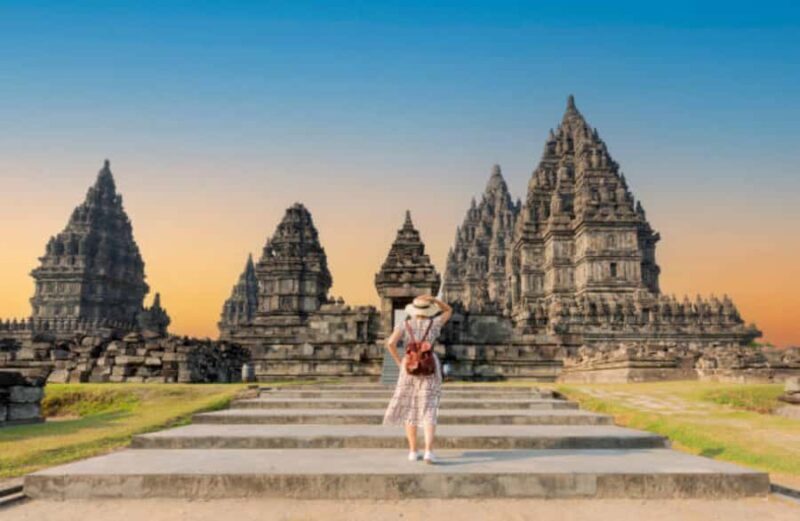 YOGYAKARTA ;BOROBUDUR TEMPLE,JEEP MERAPI VULCANO,PRAMBANAN. - FAQ