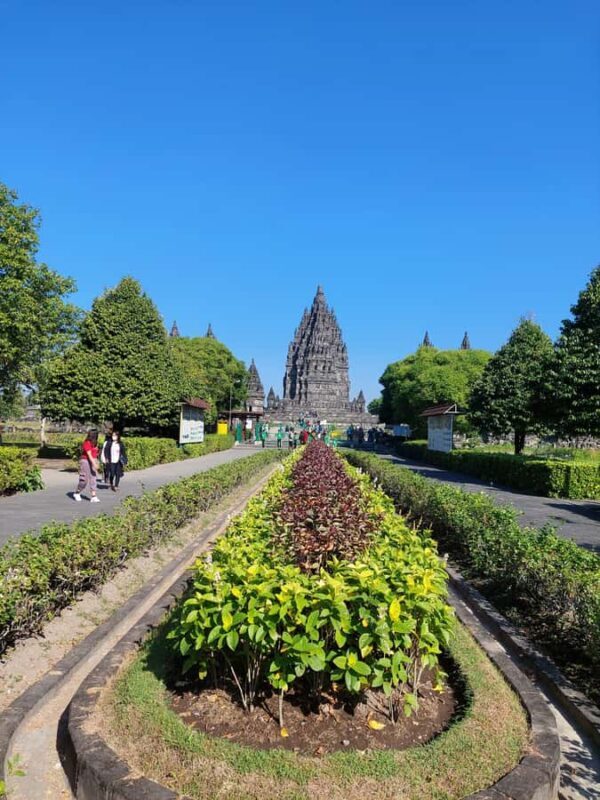 Yogyakarta: Borobudur VIP Climb Up and Prambanan Temple Tour - FAQ