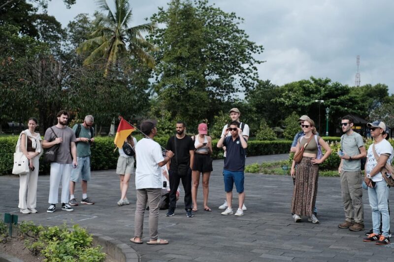 Yogyakarta: Borobudur Yard and Prambanan Temple Tour - FAQ